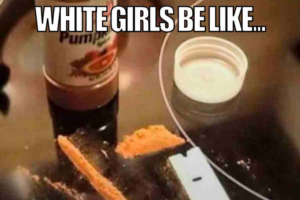 30 Funny Pumpkin Spice Memes And Images For PSL Lovers
